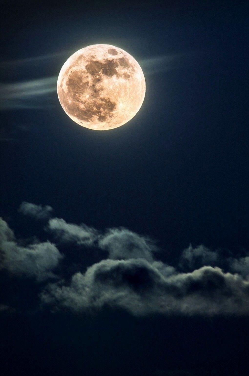 Moon Mobile Wallpapers - Top Free Moon Mobile Backgrounds - WallpaperAccess
