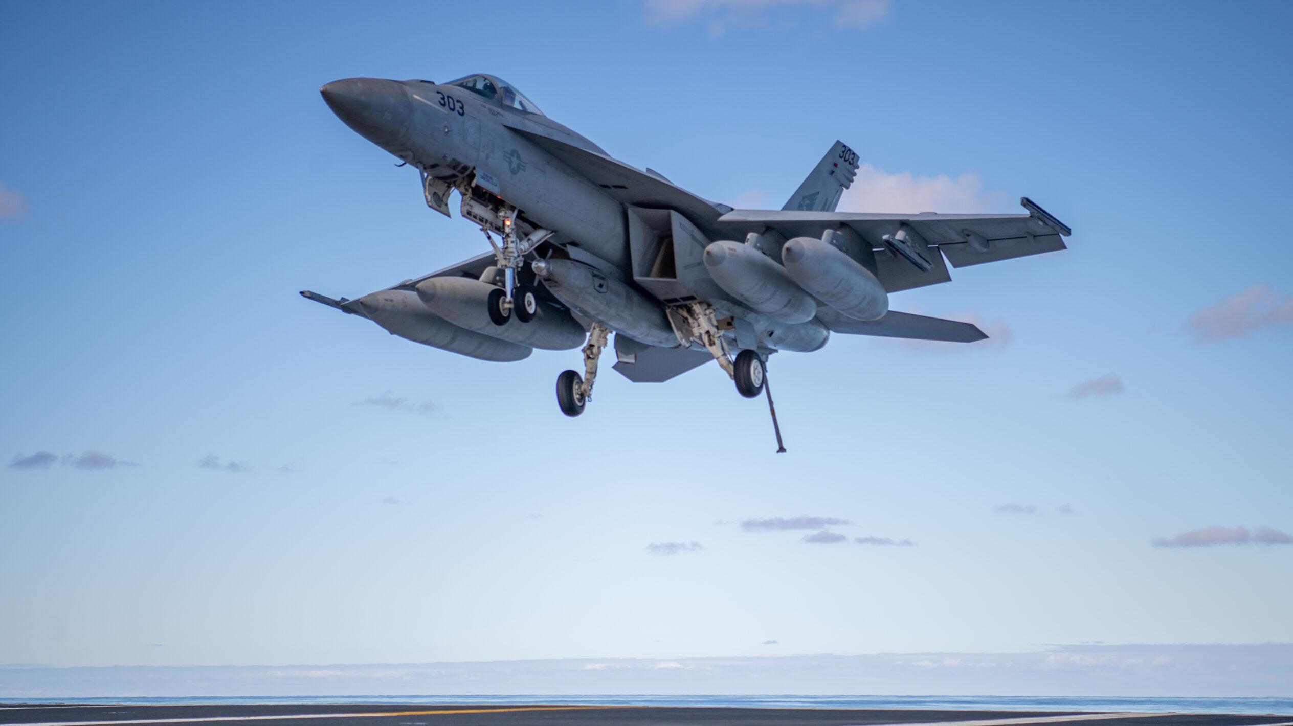 American Fighter Jets Wallpapers - Top Free American Fighter Jets Backgrounds - WallpaperAccess