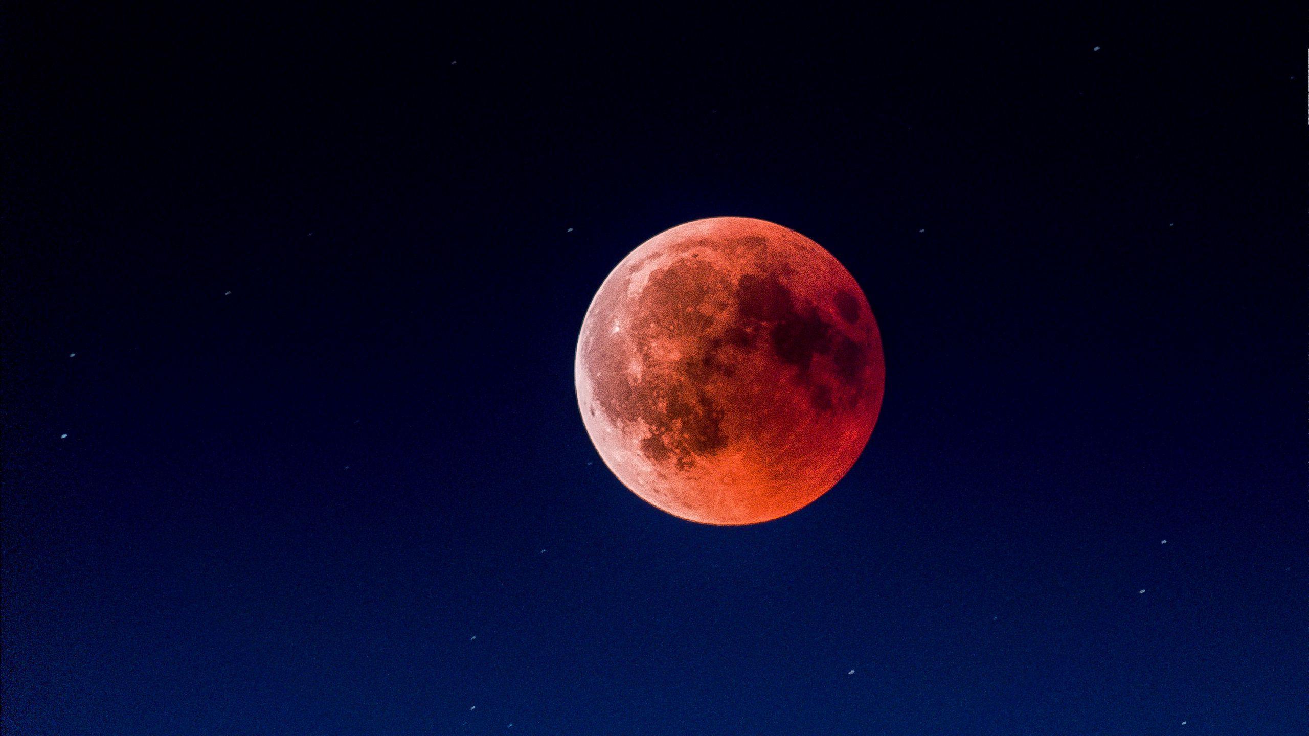 Red Eclipse Wallpapers - Top Free Red Eclipse Backgrounds - WallpaperAccess