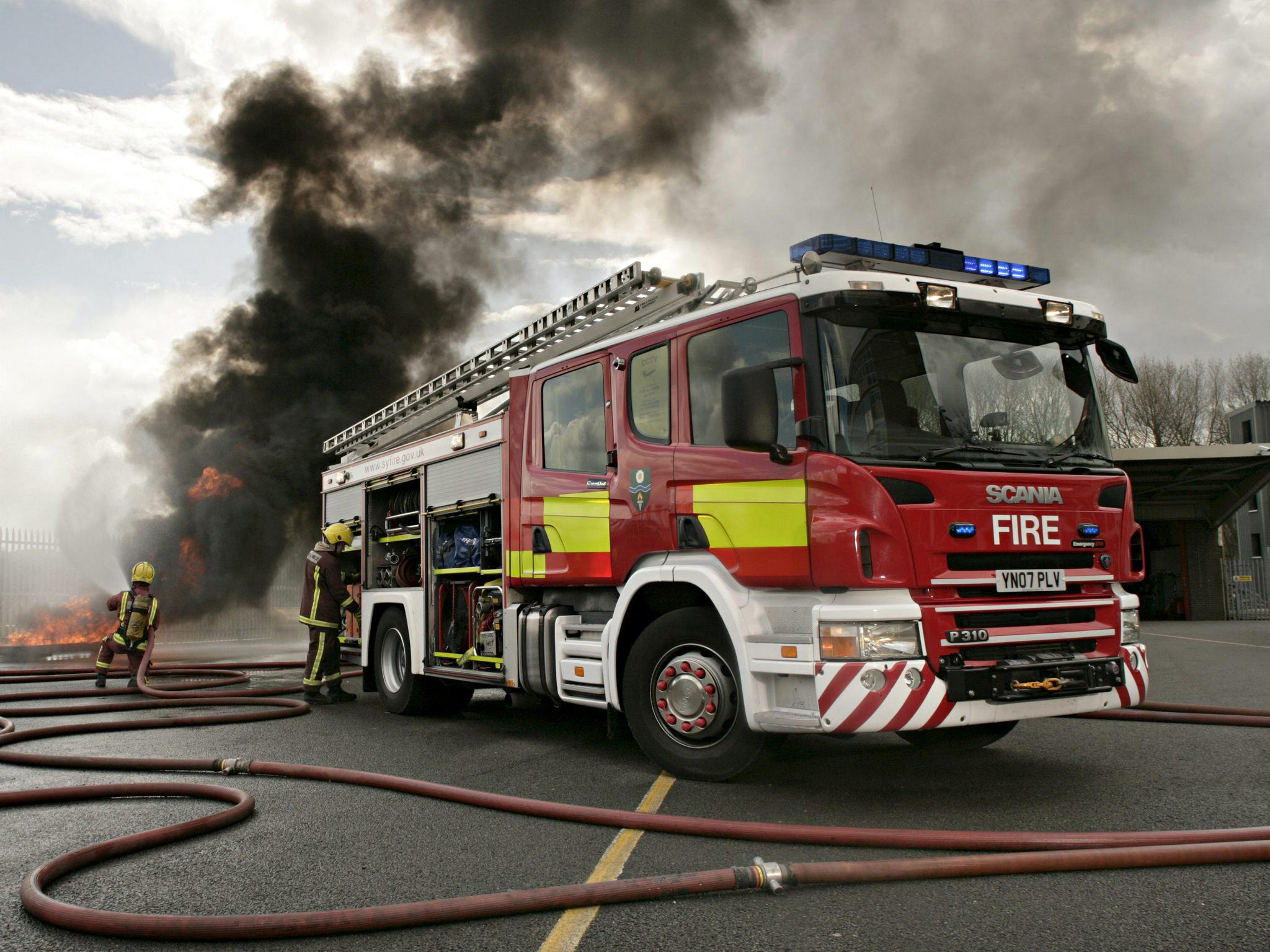 Fire Engine Wallpapers - Top Free Fire Engine Backgrounds - WallpaperAccess