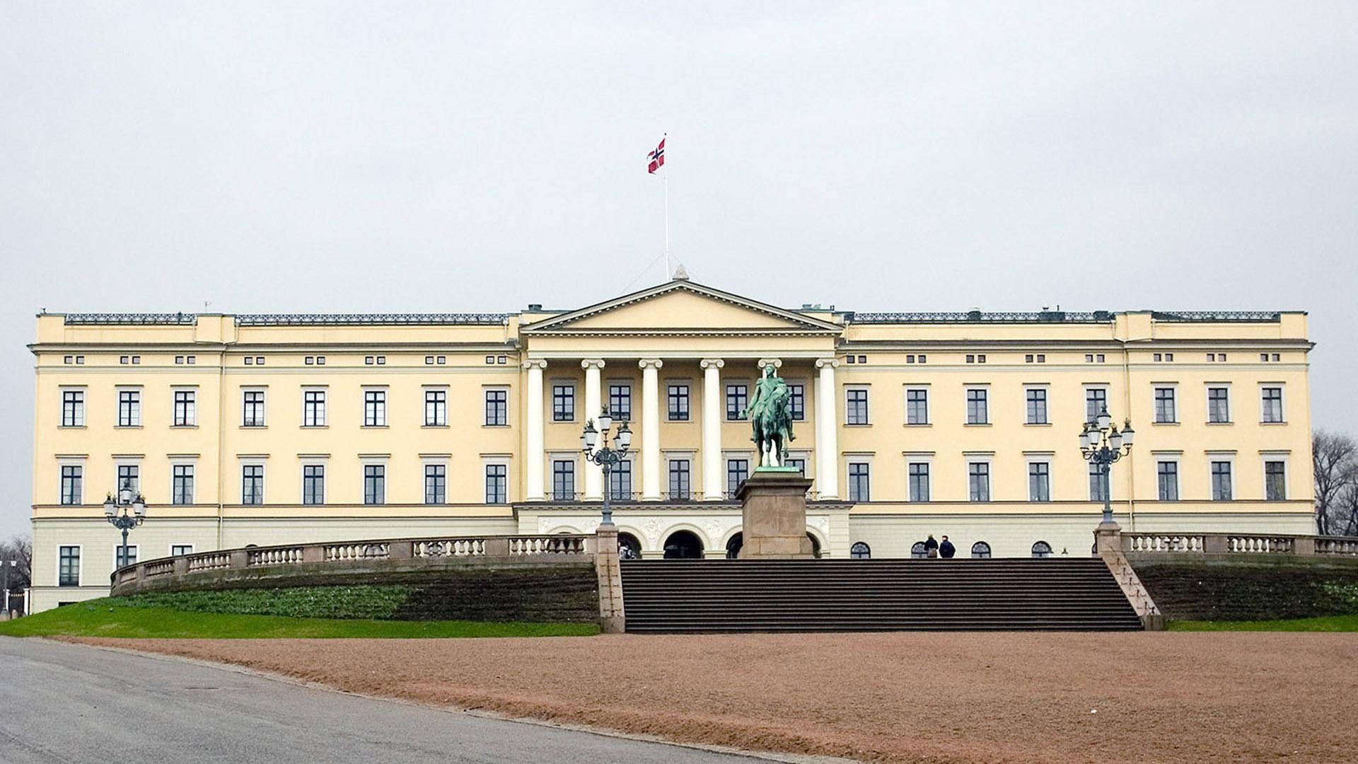 Royal Palace Wallpapers - Top Free Royal Palace Backgrounds ...