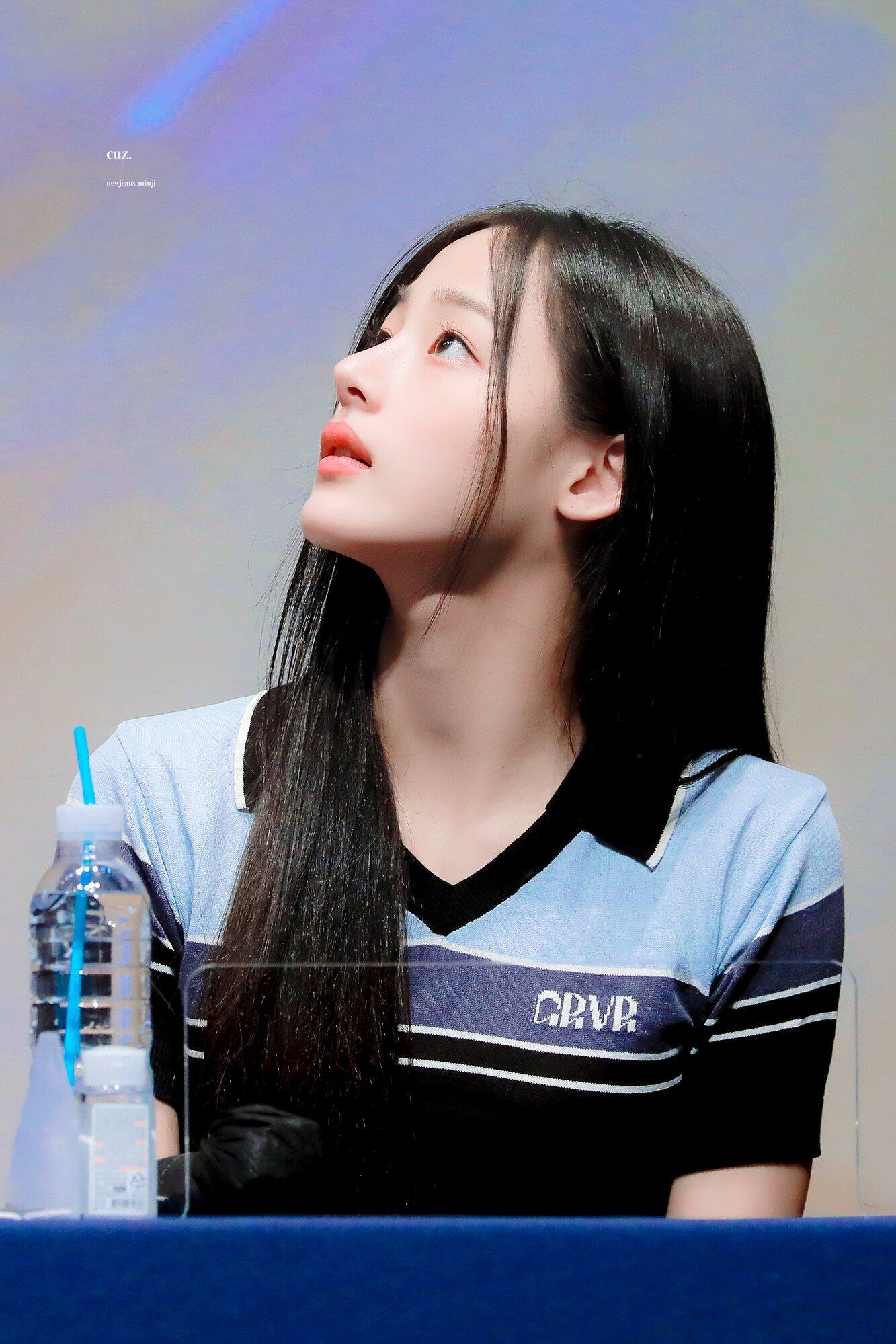 Minji New Jeans Wallpapers - Top Free Minji New Jeans Backgrounds ...