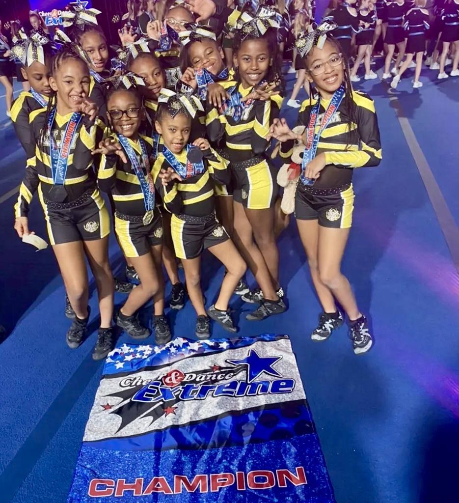 Cheer Wallpapers - Top Free Cheer Backgrounds - WallpaperAccess