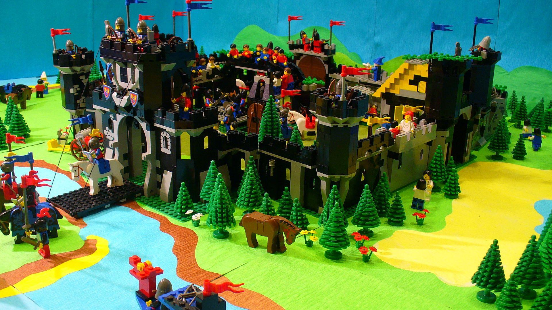 LEGO Castle Wallpapers - Top Free LEGO Castle Backgrounds - WallpaperAccess