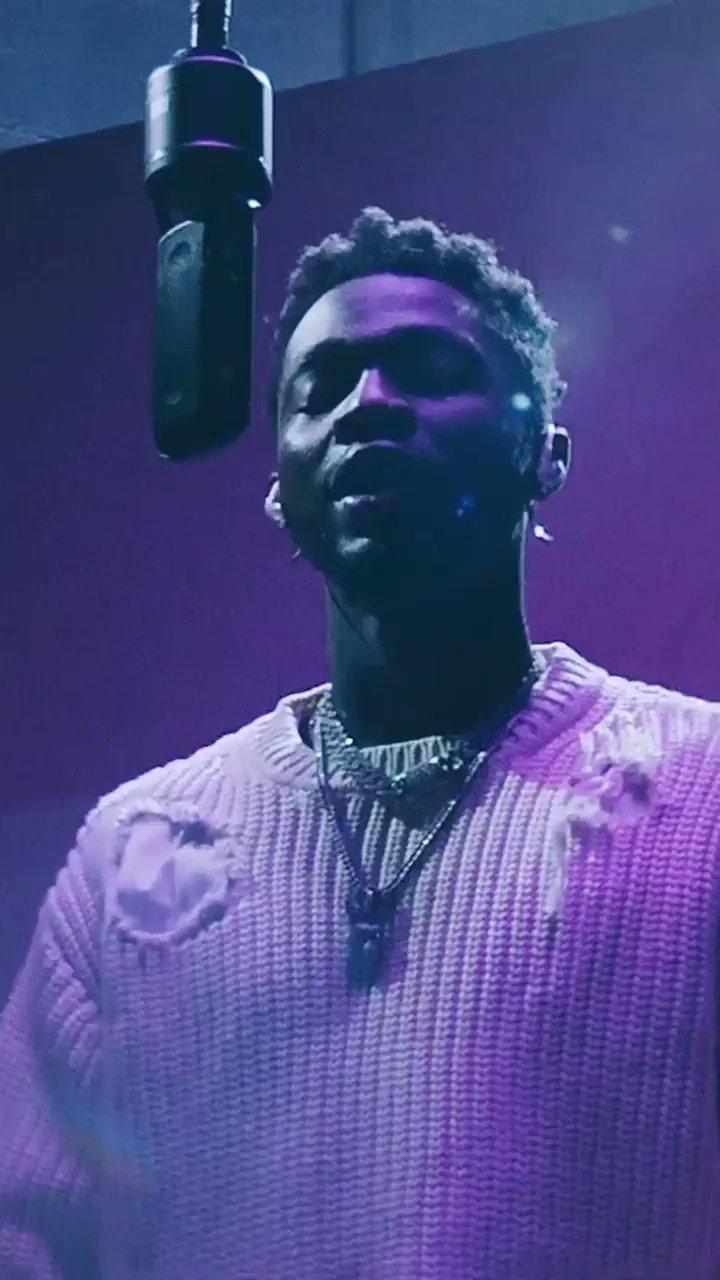 Omah Lay Wallpapers - Top Free Omah Lay Backgrounds - WallpaperAccess