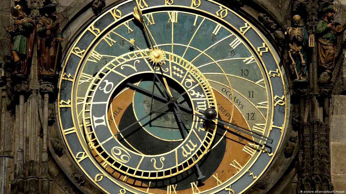 Prague Clock Wallpapers - Top Free Prague Clock Backgrounds - WallpaperAccess