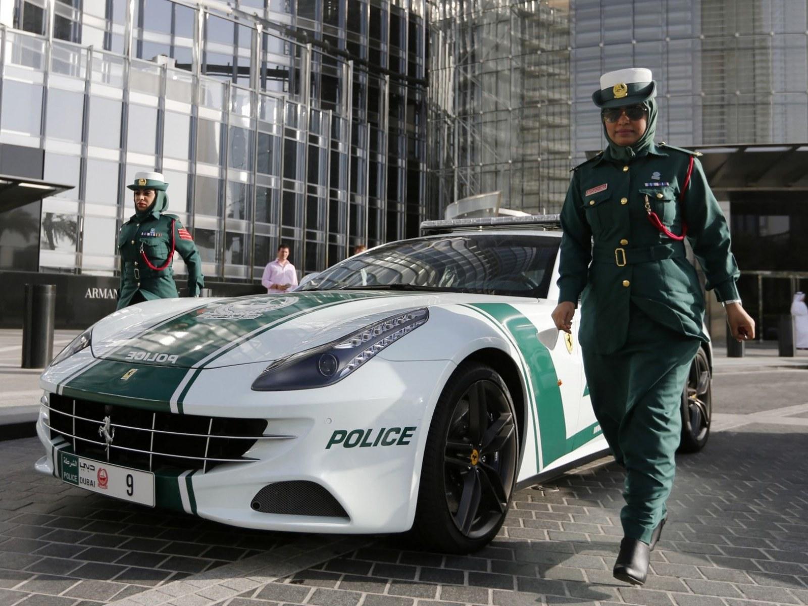 Dubai Police Cars Wallpapers - Top Free Dubai Police Cars Backgrounds ...