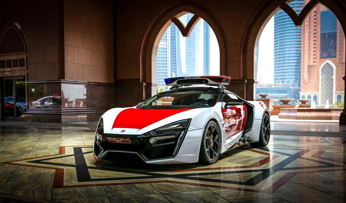 Dubai Police Cars Wallpapers - Top Free Dubai Police Cars Backgrounds ...