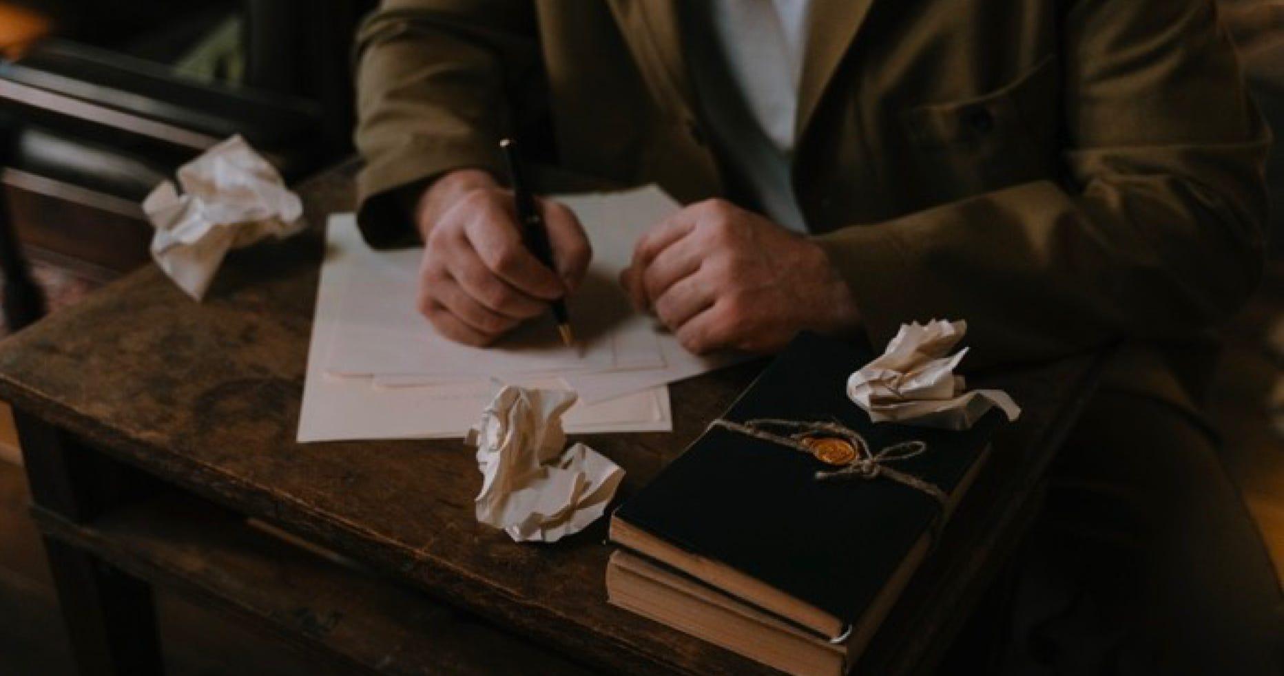 Chaotic Academia Wallpapers - Top Free Chaotic Academia Backgrounds ...