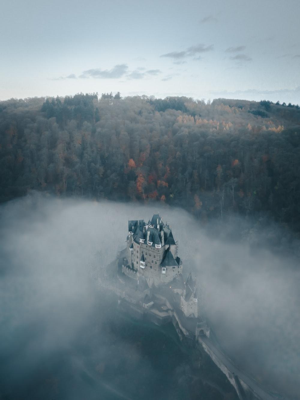 Foggy Castle Wallpapers - Top Free Foggy Castle Backgrounds ...