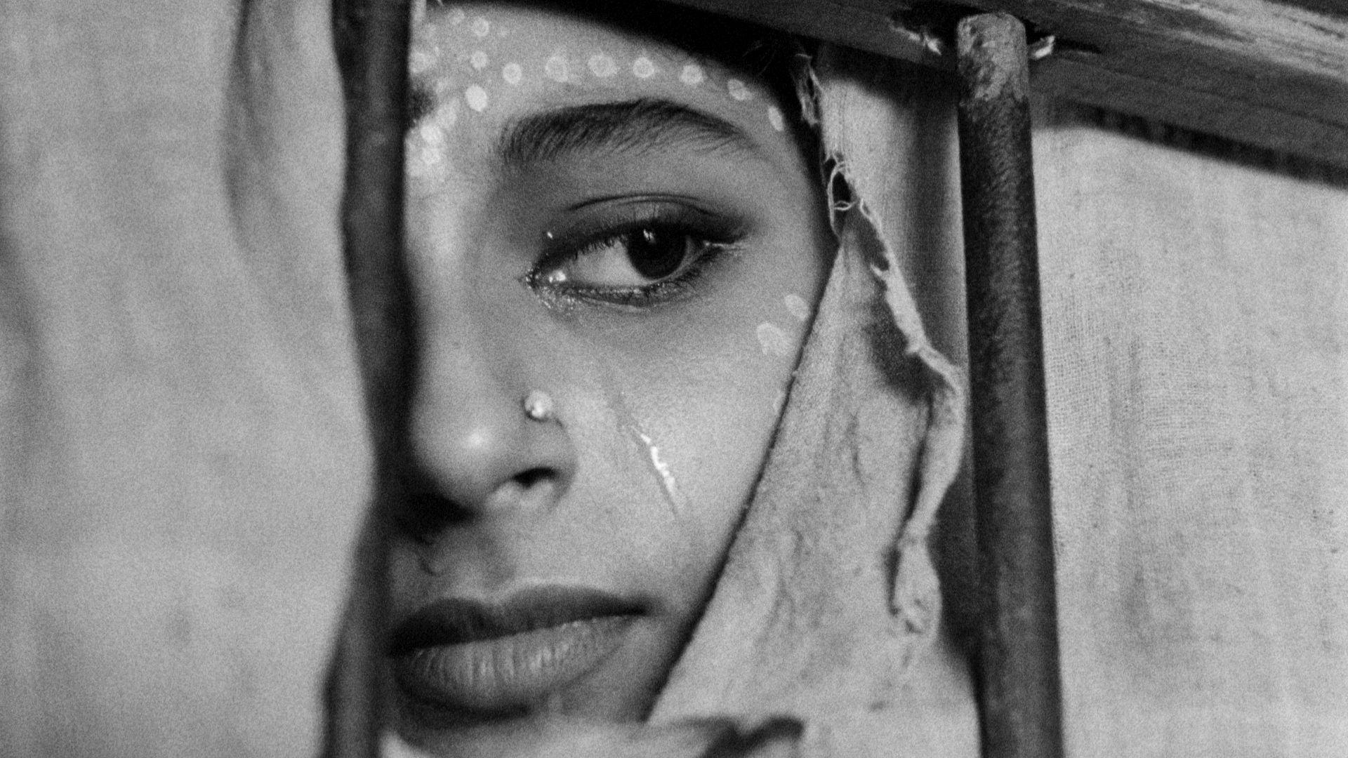 Apur Sansar Wallpapers - Top Free Apur Sansar Backgrounds - WallpaperAccess