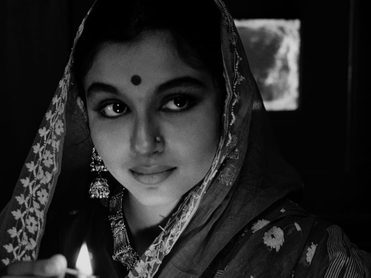 Apur Sansar Wallpapers - Top Free Apur Sansar Backgrounds - WallpaperAccess