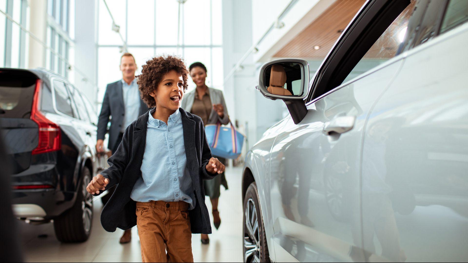 Dealership Wallpapers - Top Free Dealership Backgrounds - WallpaperAccess