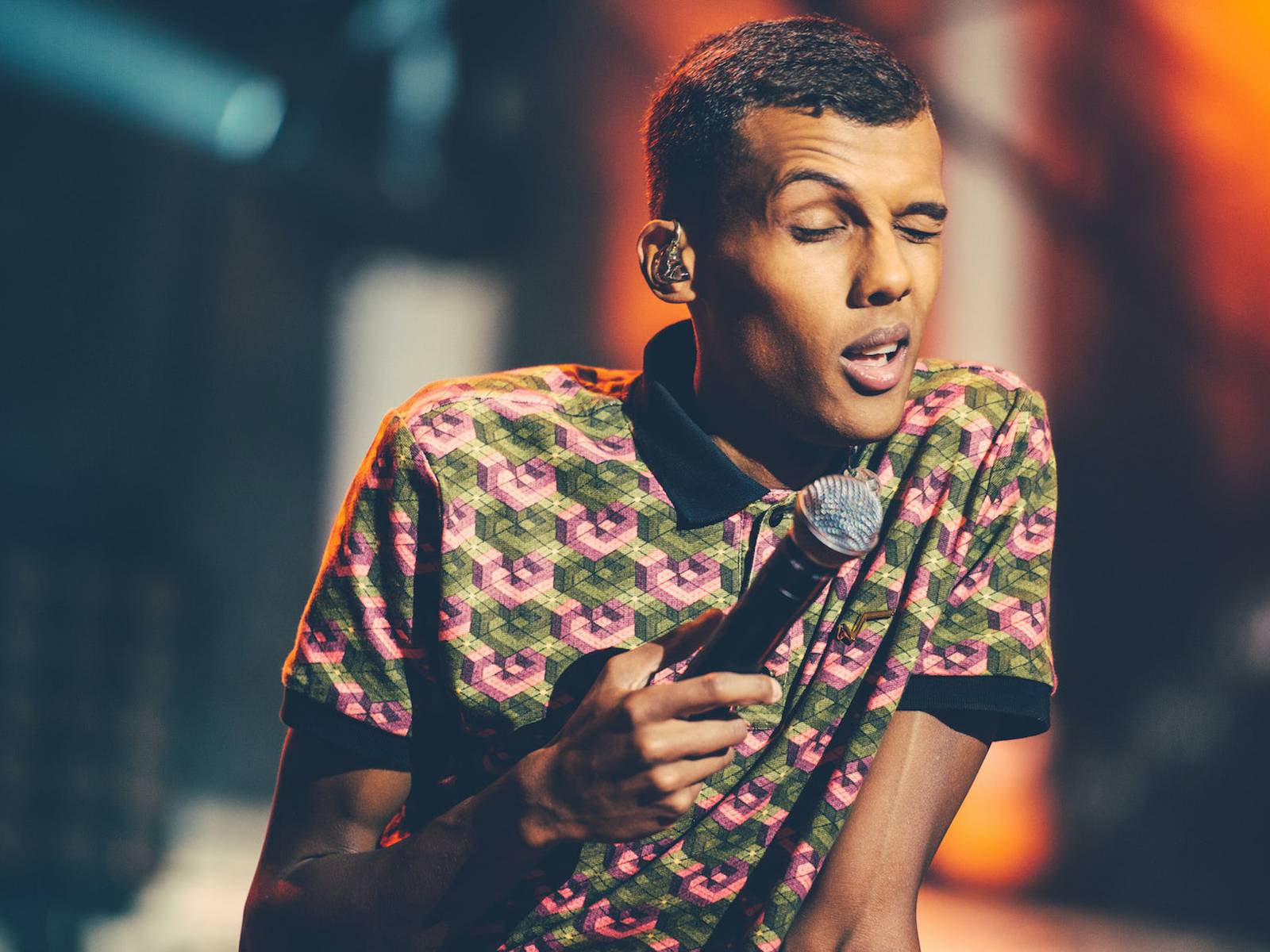 Stromae Wallpapers - Top Free Stromae Backgrounds - WallpaperAccess