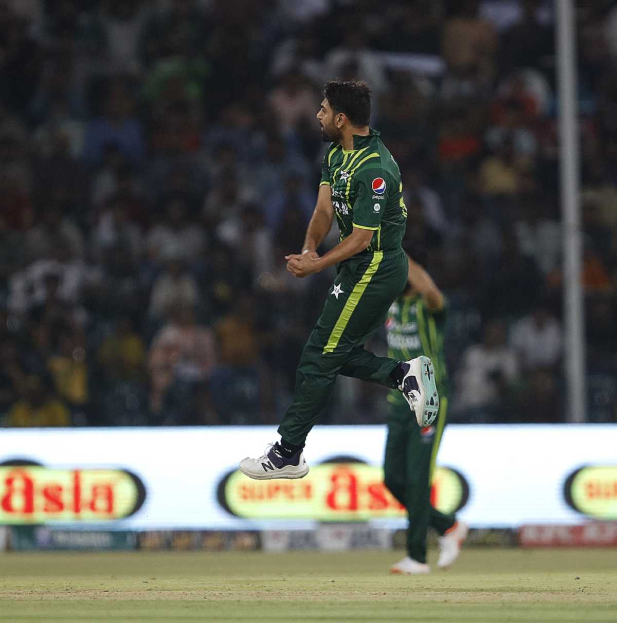 Haris Rauf Wallpapers - Top Free Haris Rauf Backgrounds - WallpaperAccess