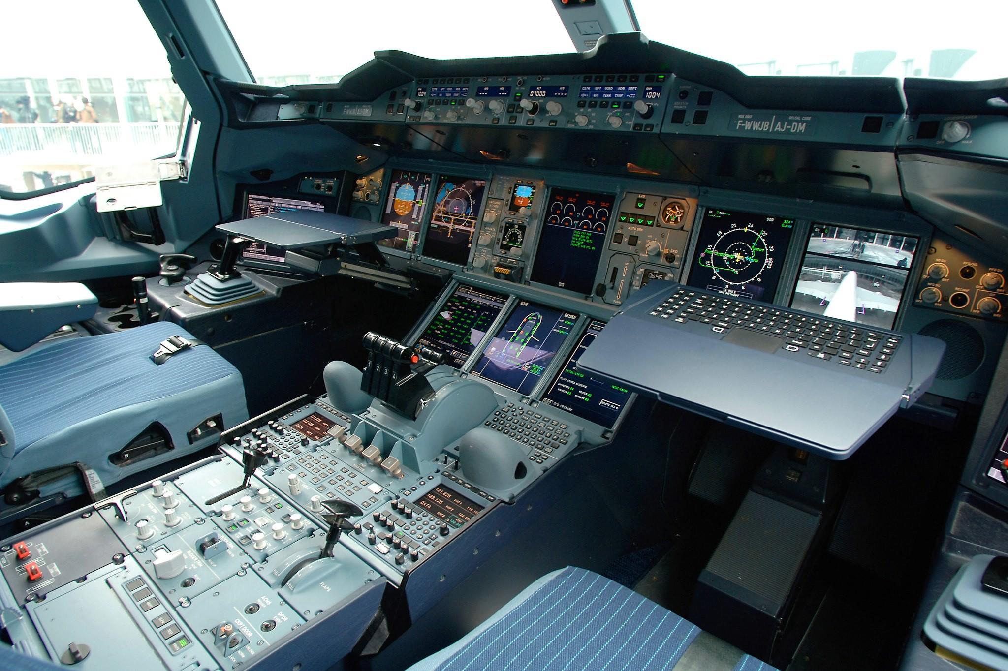Airbus Cockpit Wallpapers - Top Free Airbus Cockpit Backgrounds ...