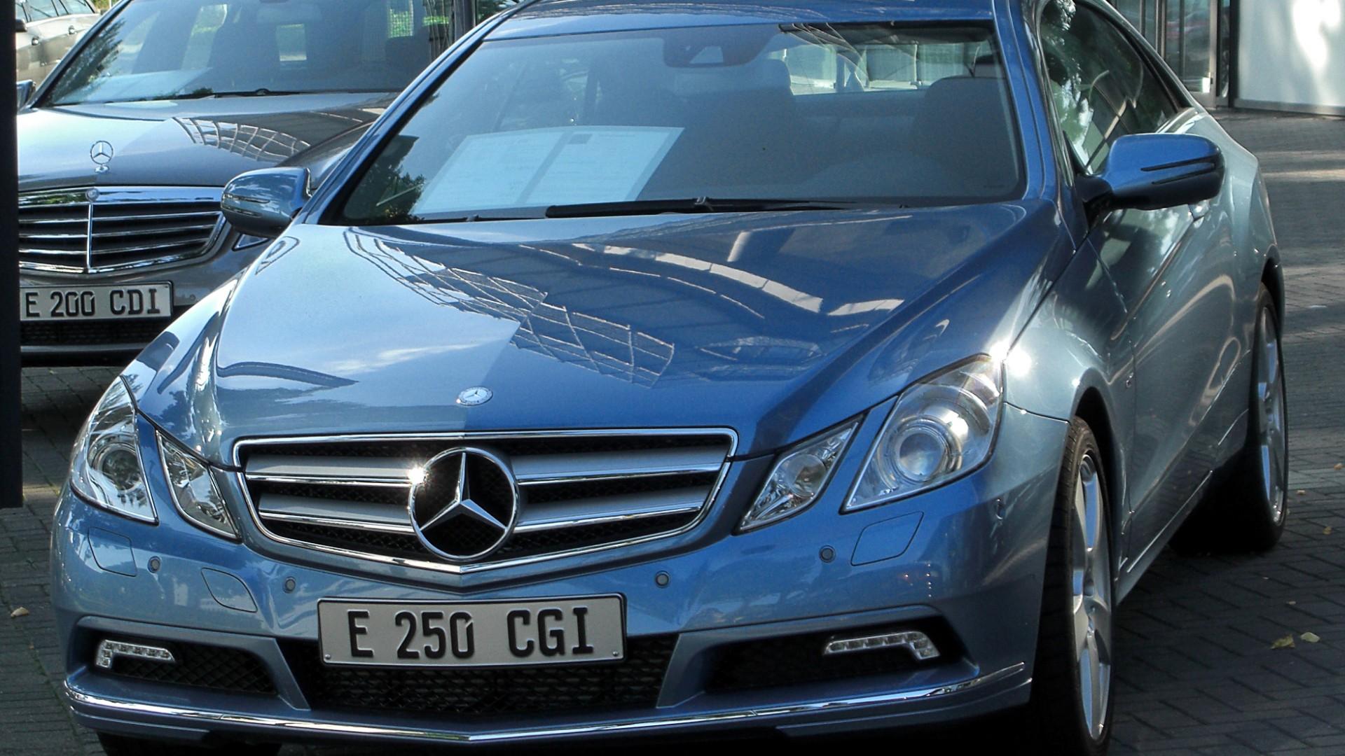 Benz E250 Wallpapers - Top Free Benz E250 Backgrounds - WallpaperAccess