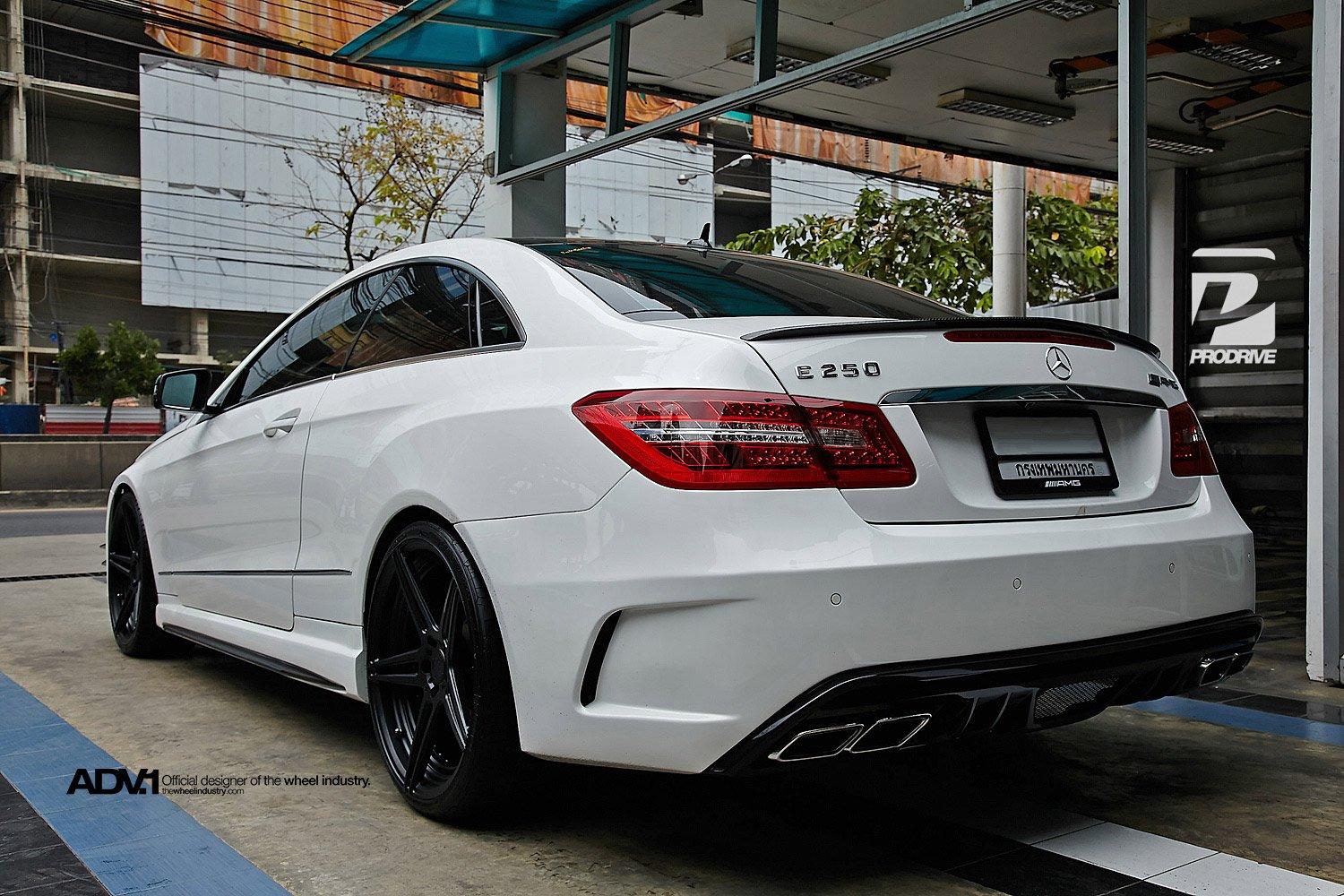 Benz E250 Wallpapers - Top Free Benz E250 Backgrounds - WallpaperAccess