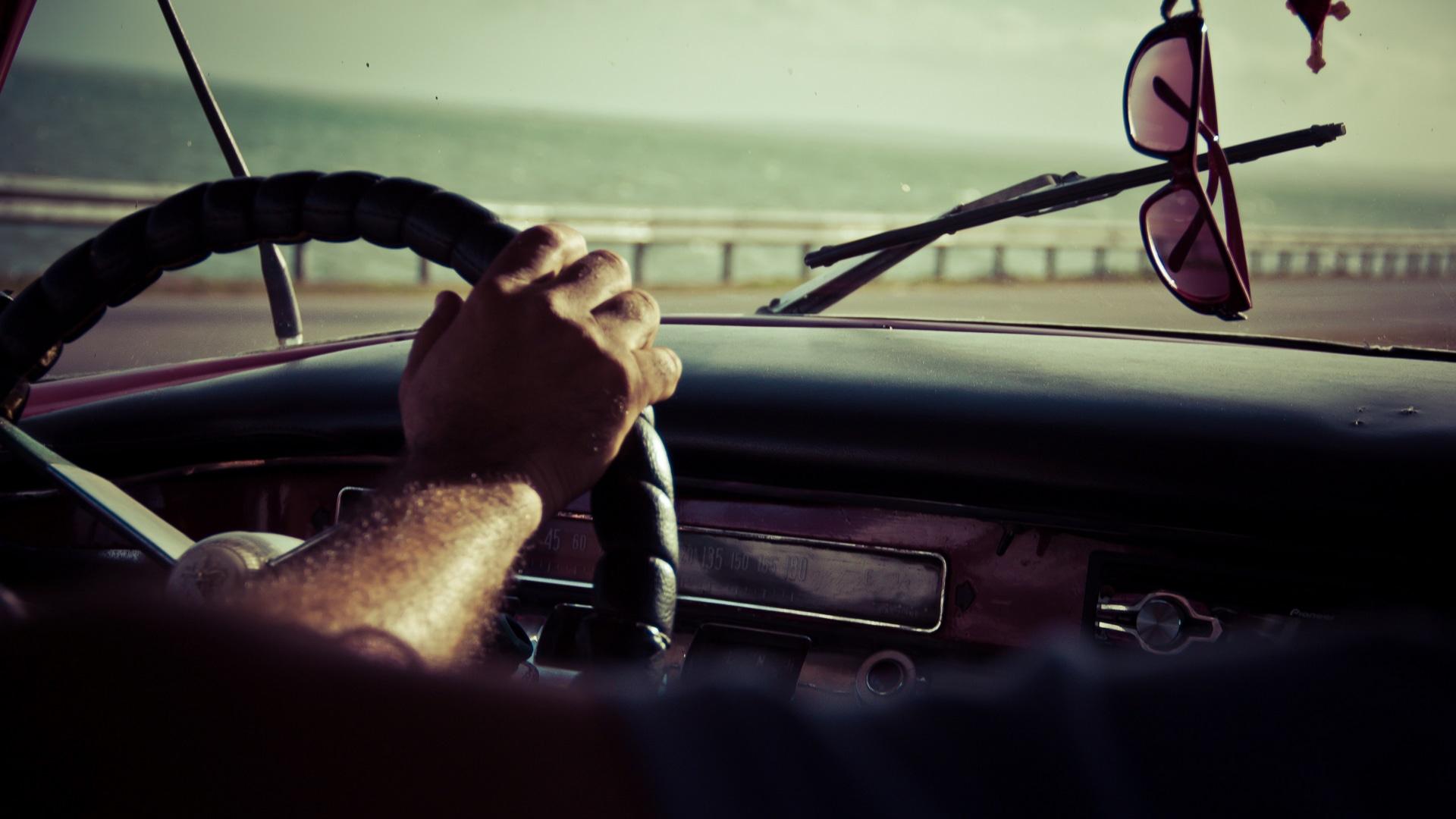 Car Driver Wallpapers - Top Free Car Driver Backgrounds - WallpaperAccess