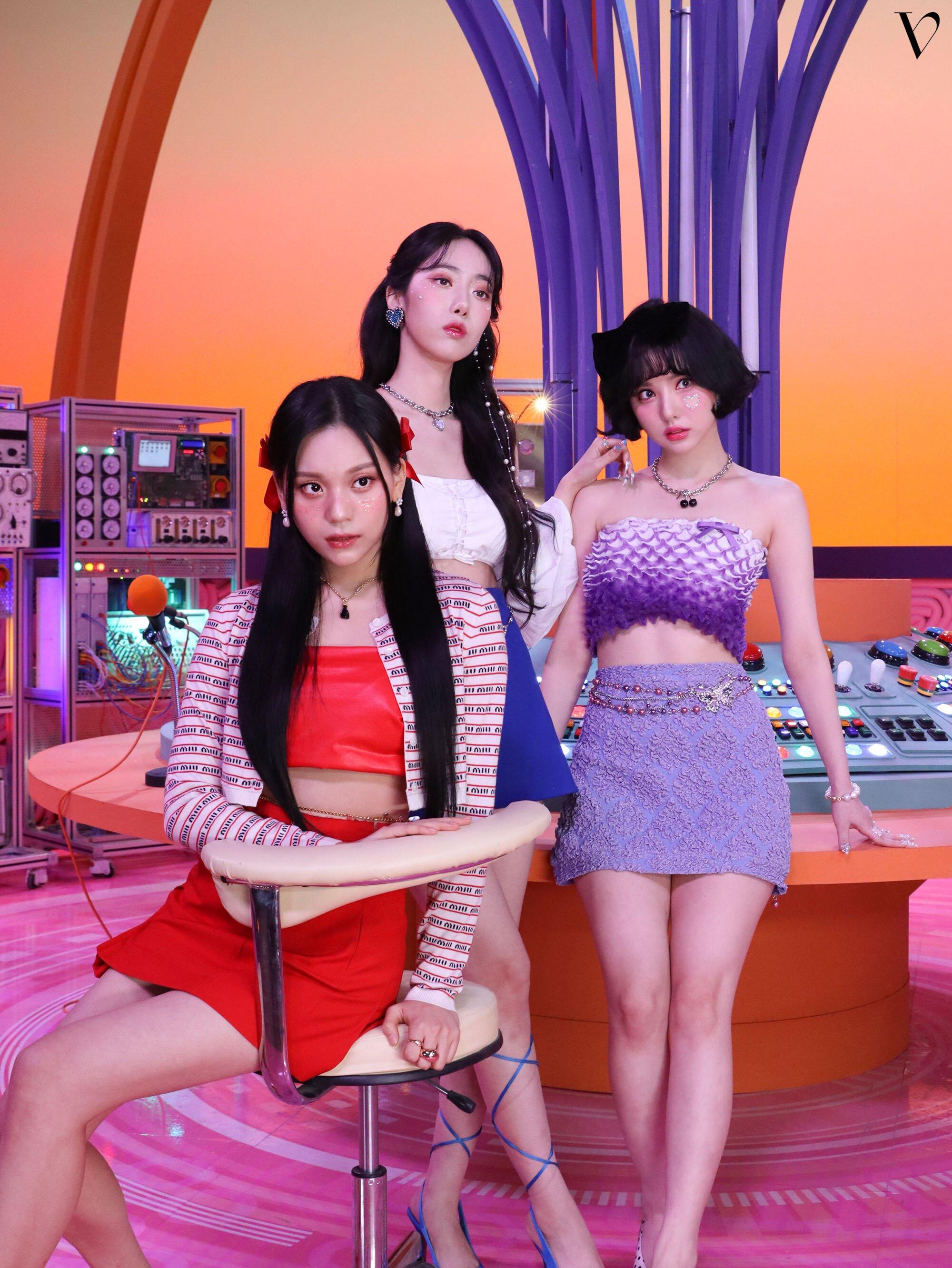 Viviz Wallpapers - Top Free Viviz Backgrounds - WallpaperAccess