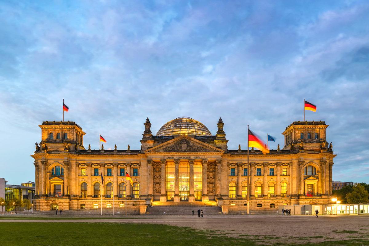 Reichstag Wallpapers - Top Free Reichstag Backgrounds - WallpaperAccess