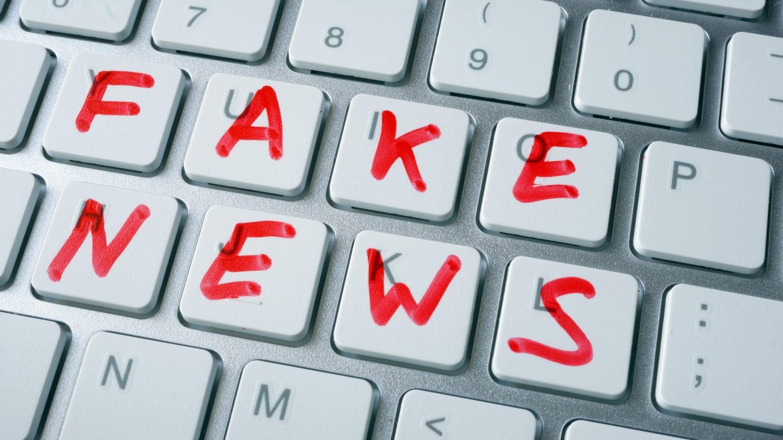 Fake News Wallpapers - Top Free Fake News Backgrounds - WallpaperAccess