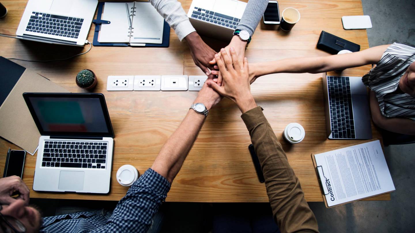 Office Team Wallpapers - Top Free Office Team Backgrounds - WallpaperAccess