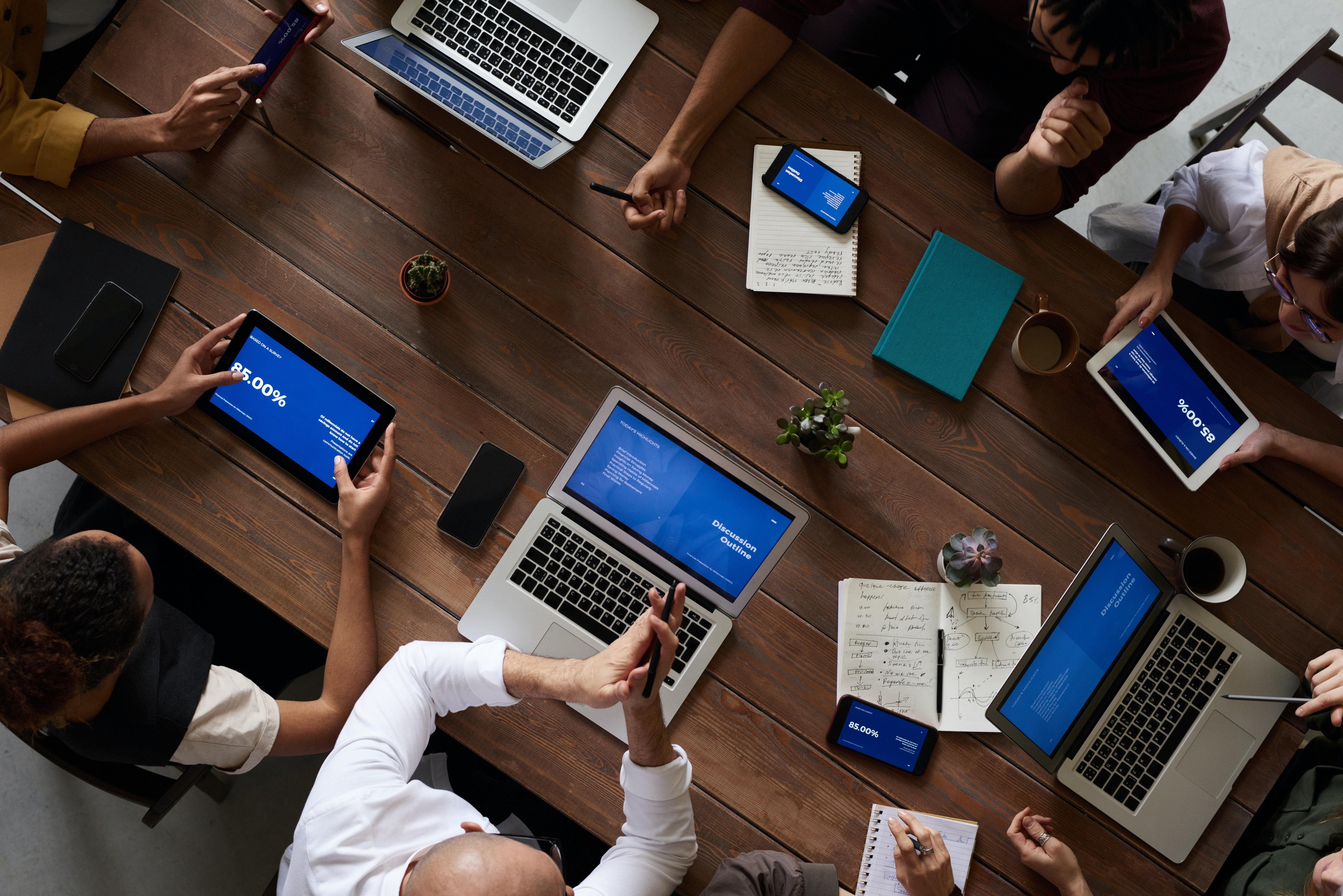 Office Team Wallpapers - Top Free Office Team Backgrounds - WallpaperAccess