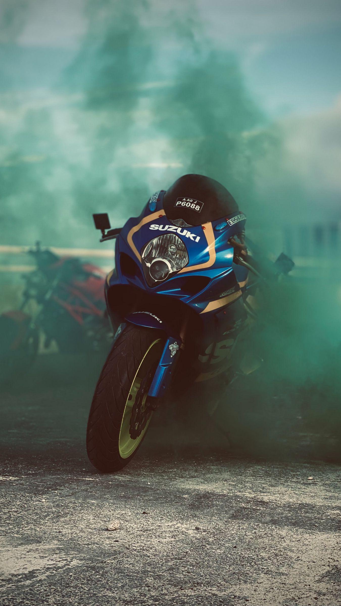 Bike Smoke Wallpapers - Top Free Bike Smoke Backgrounds - WallpaperAccess