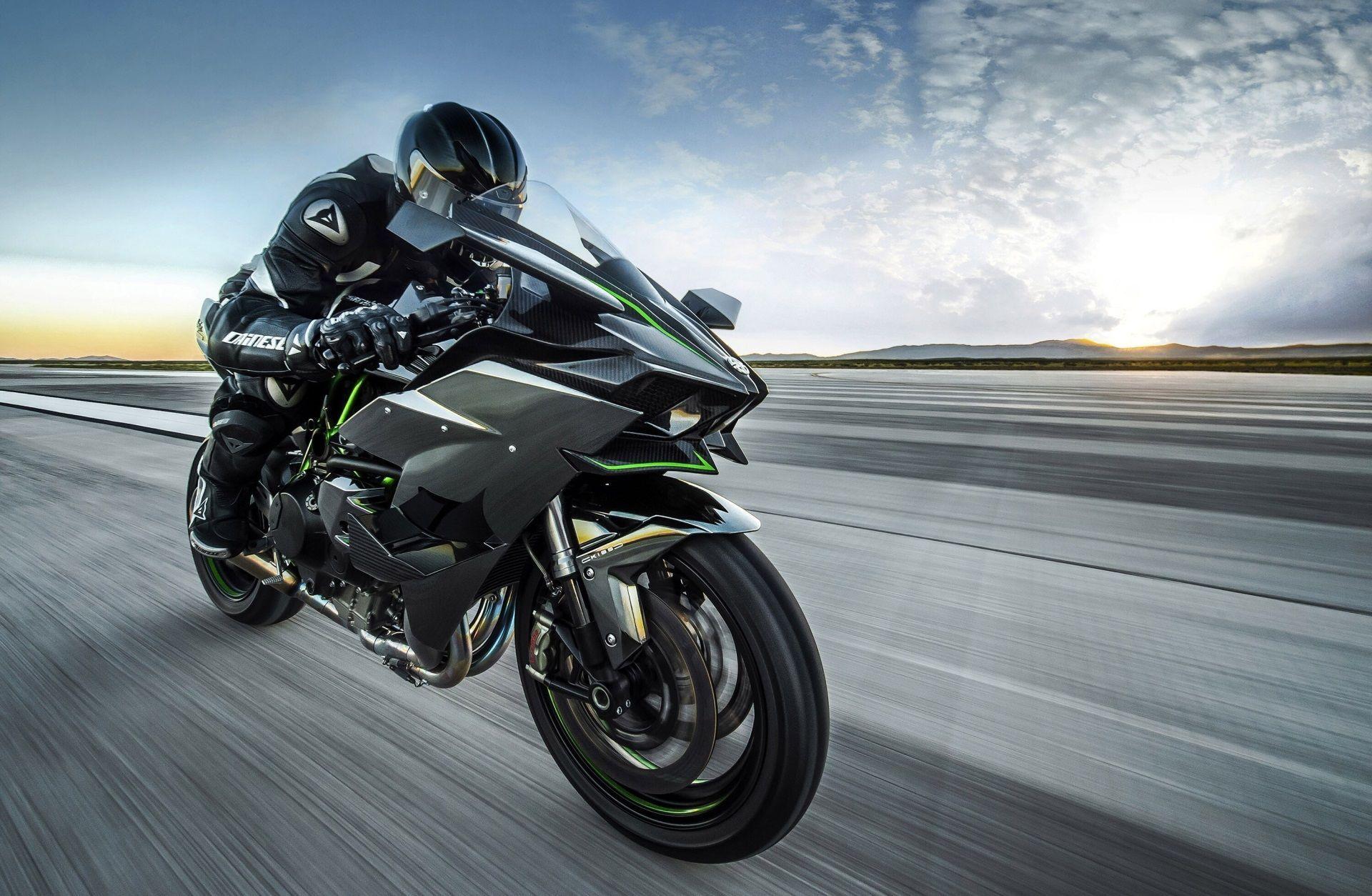 Girl Kawasaki H2R Wallpapers - Top Free Girl Kawasaki H2R Backgrounds ...