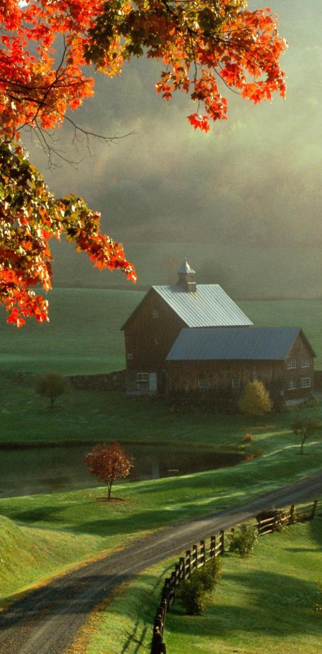 Fall Barn Wallpapers - Top Free Fall Barn Backgrounds - WallpaperAccess