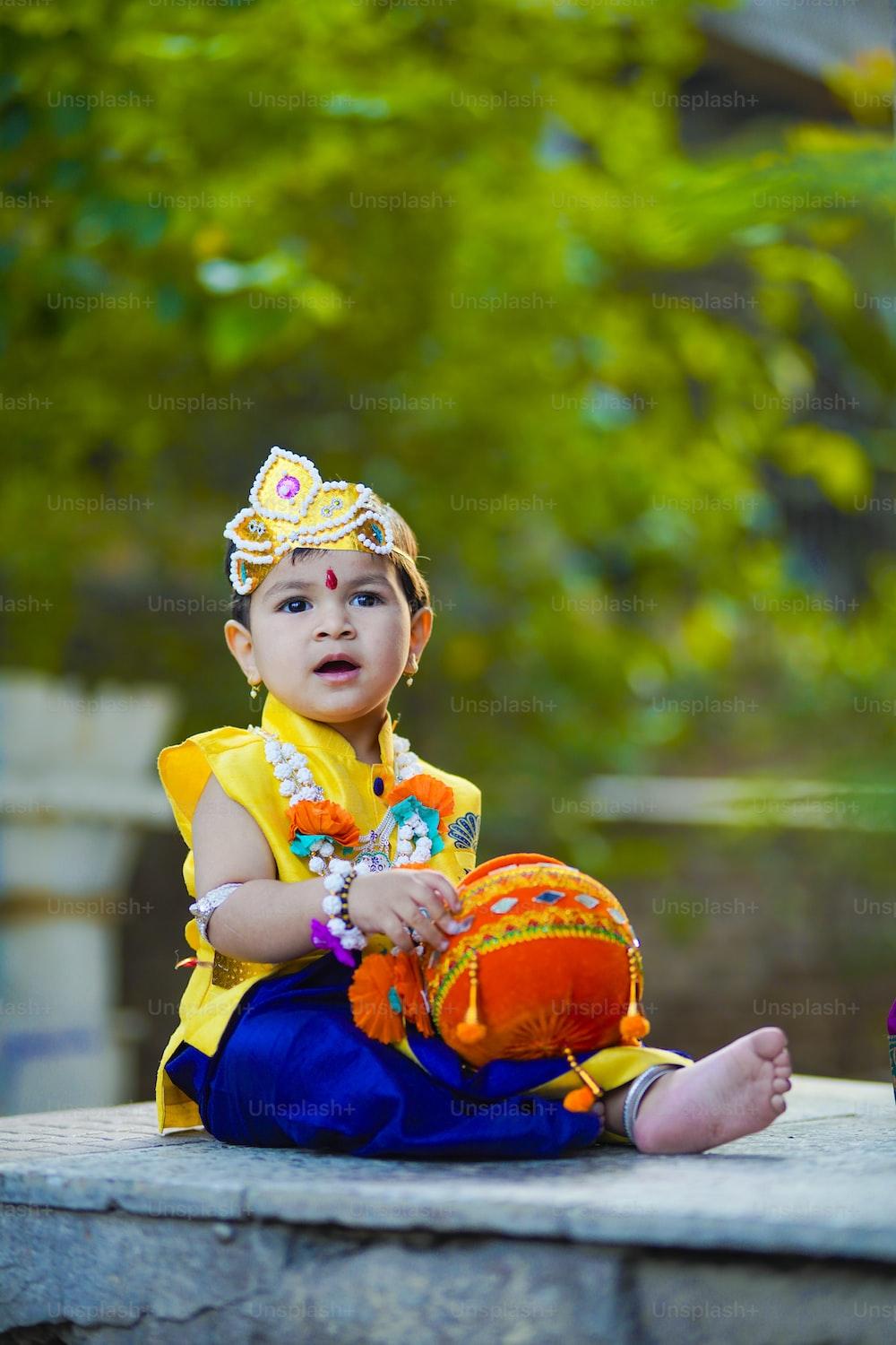 Little Baby Krishna Wallpapers - Top Free Little Baby Krishna ...