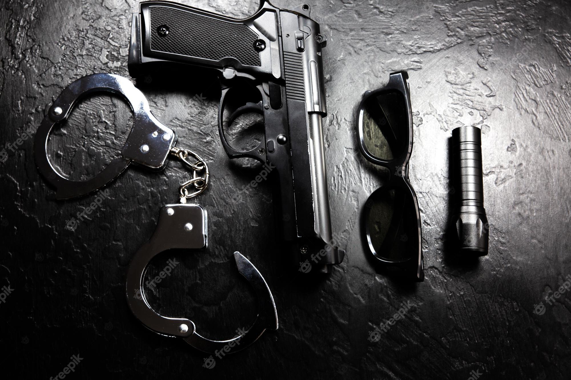 Handcuffs Wallpapers - Top Free Handcuffs Backgrounds - WallpaperAccess