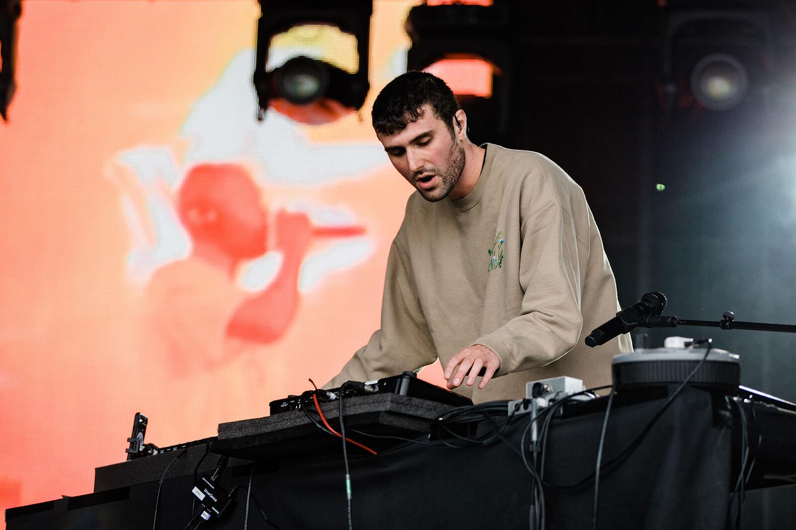 Fred Again Wallpapers - Top Free Fred Again Backgrounds - WallpaperAccess