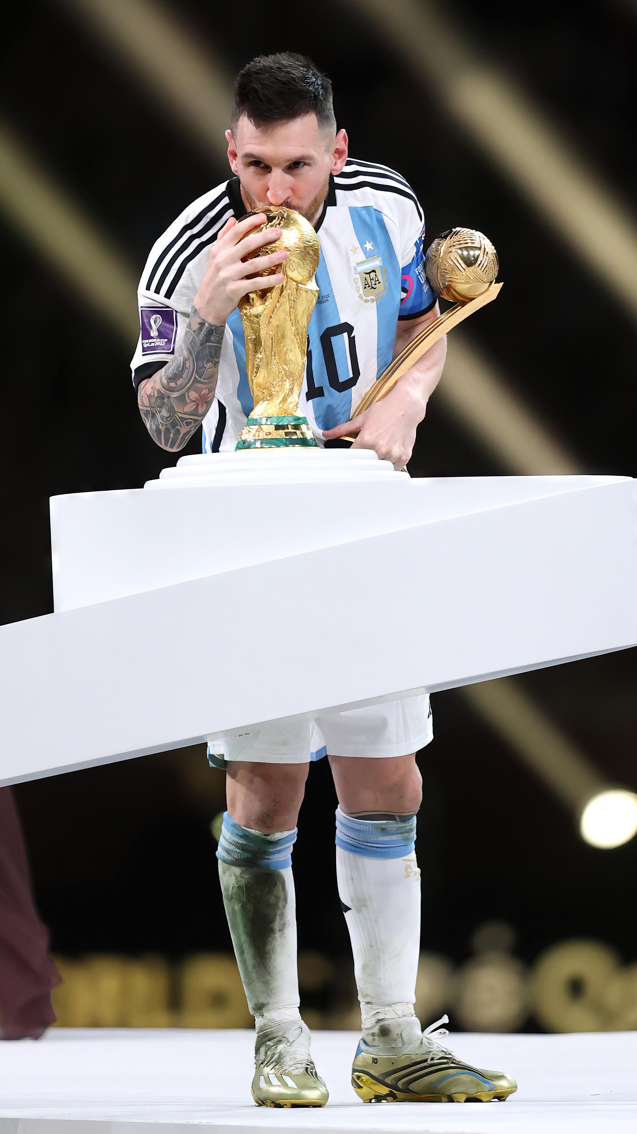 Messi Trophy Wallpapers - Top Free Messi Trophy Backgrounds ...
