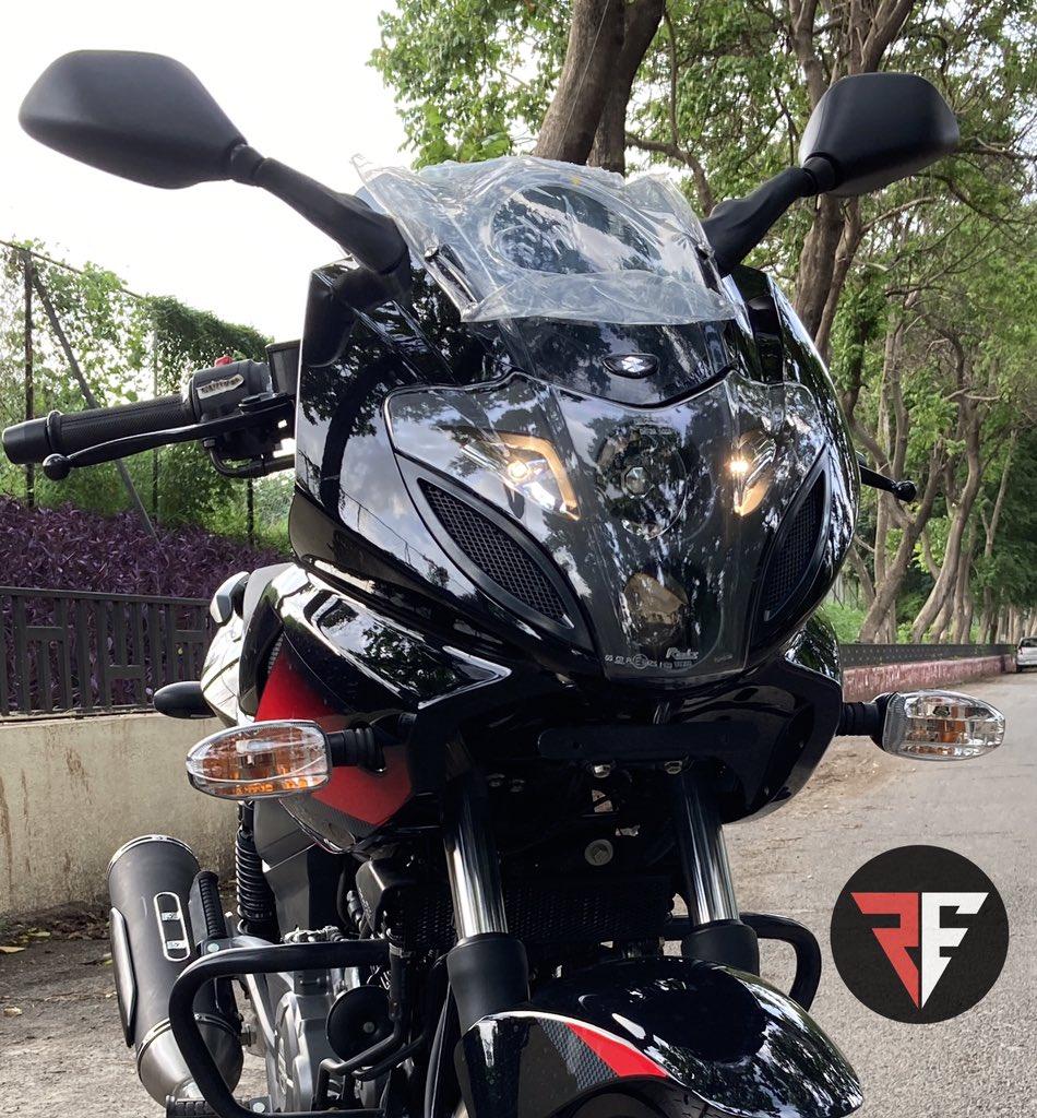 Pulsar 220F Wallpapers - Top Free Pulsar 220F Backgrounds - WallpaperAccess