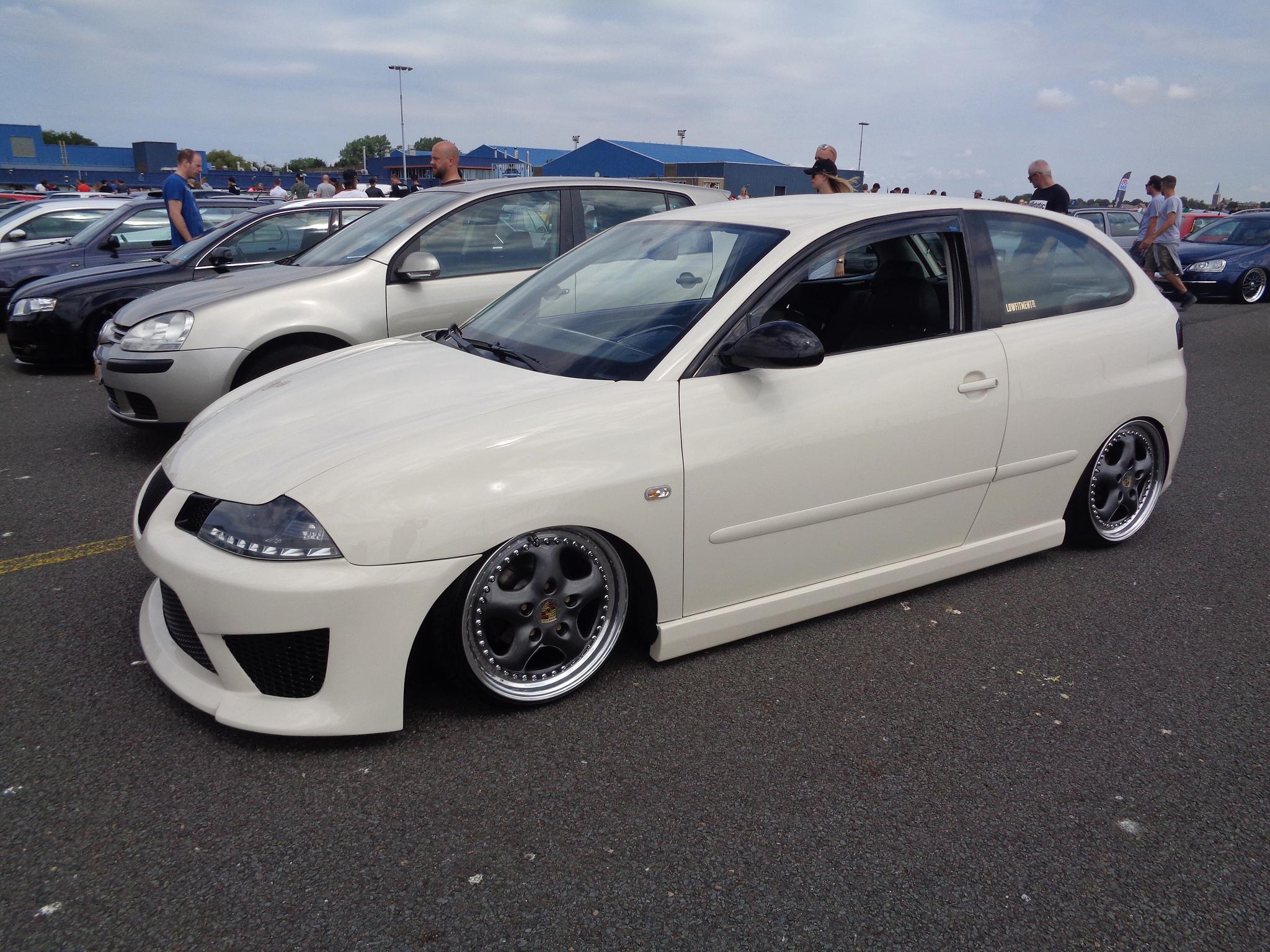 Seat Ibiza 6l Wallpapers - Top Free Seat Ibiza 6l Backgrounds - WallpaperAccess