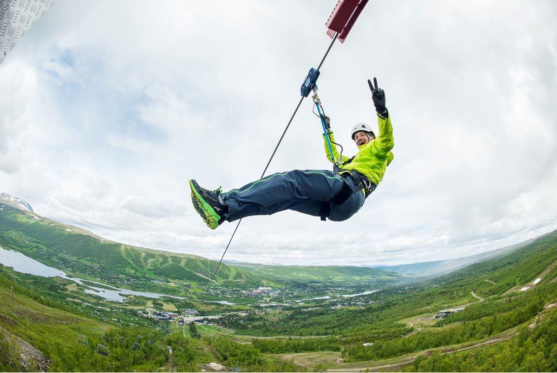 Zipline Wallpapers - Top Free Zipline Backgrounds - WallpaperAccess