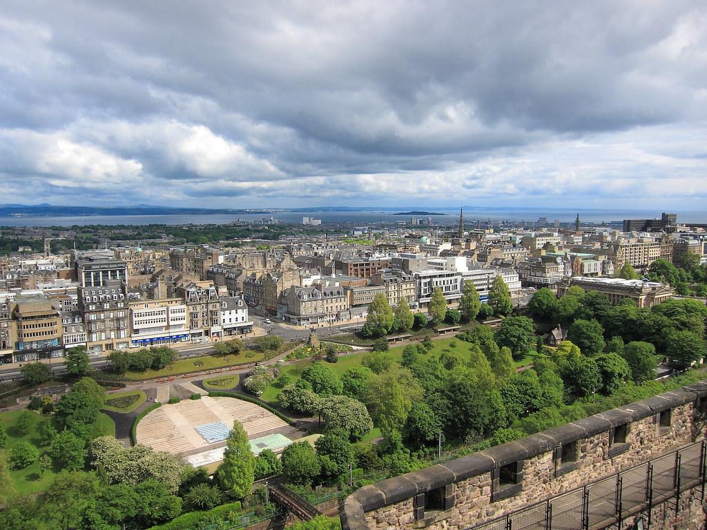 Edinburgh Rain Wallpapers - Top Free Edinburgh Rain Backgrounds ...