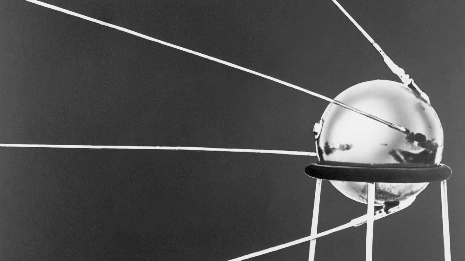 Sputnik Wallpapers - Top Free Sputnik Backgrounds - WallpaperAccess