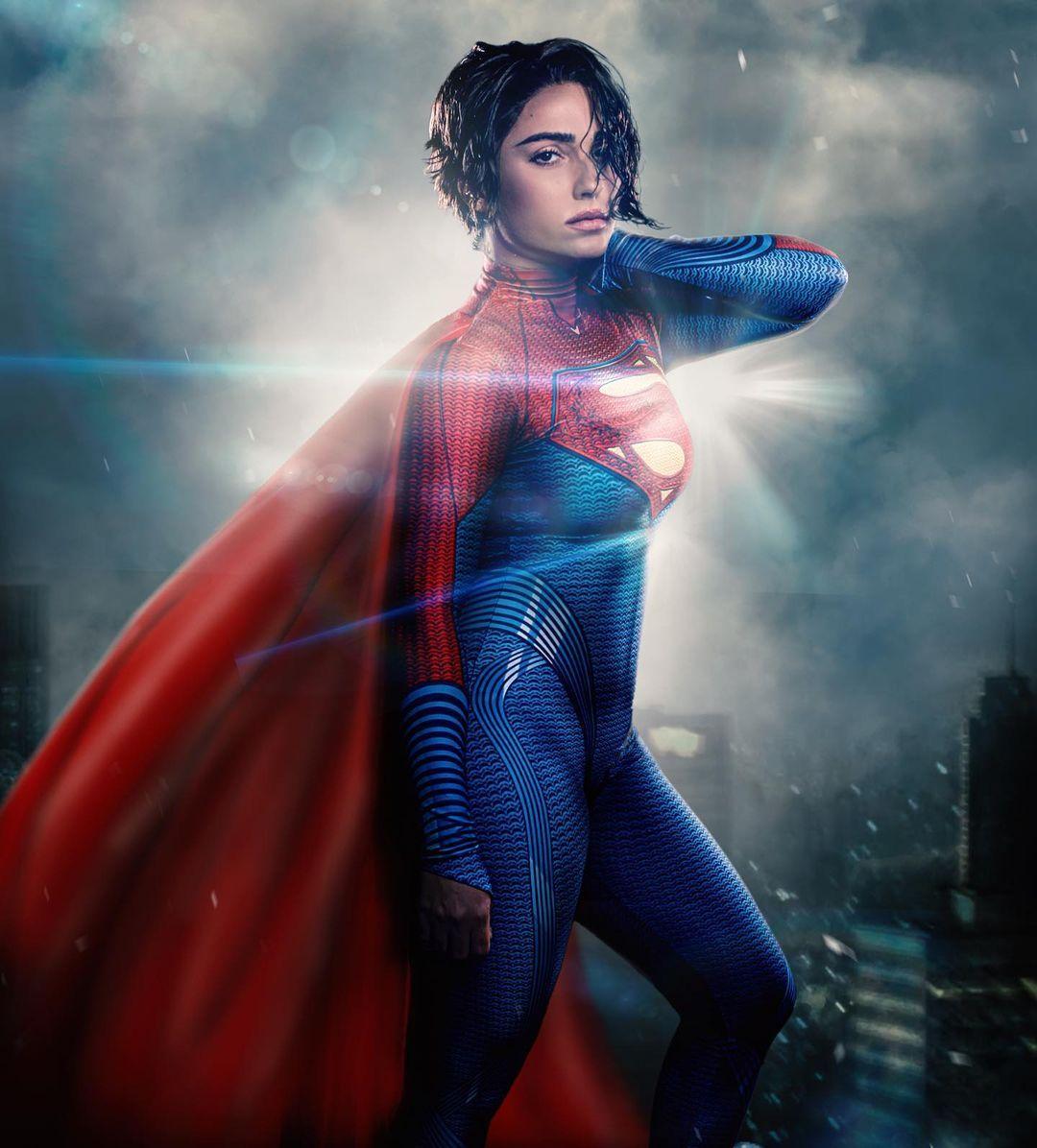 Sasha Calle Wallpapers - Top Free Sasha Calle Backgrounds - WallpaperAccess