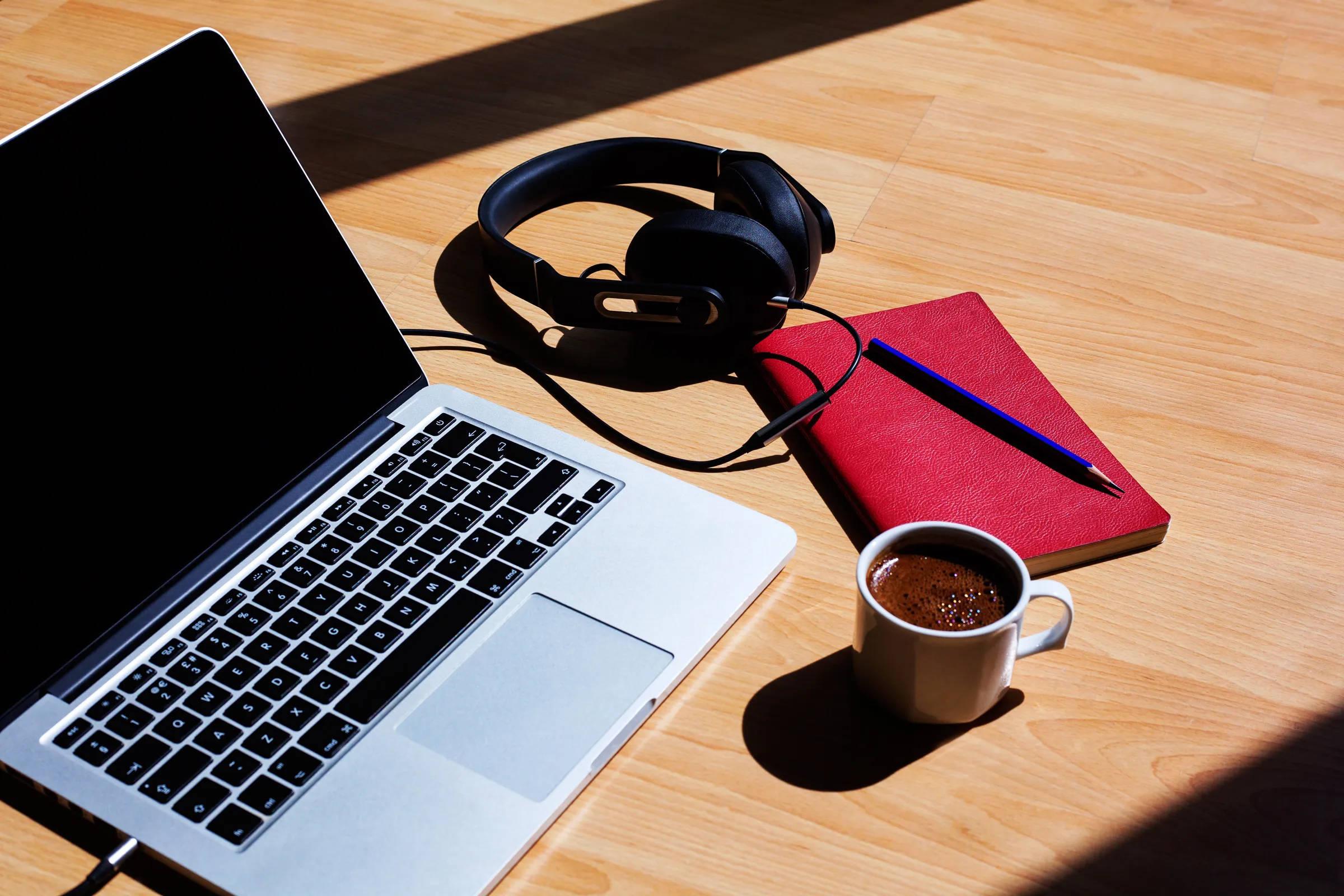 Laptop and Coffee Wallpapers - Top Free Laptop and Coffee Backgrounds ...