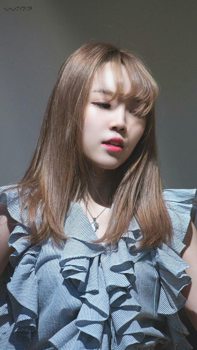 Kim Minji Wallpapers - Top Free Kim Minji Backgrounds - WallpaperAccess