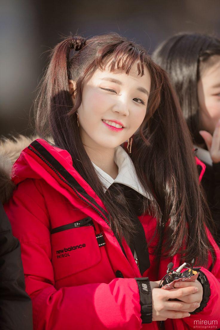 Kim Minji Wallpapers - Top Free Kim Minji Backgrounds - WallpaperAccess