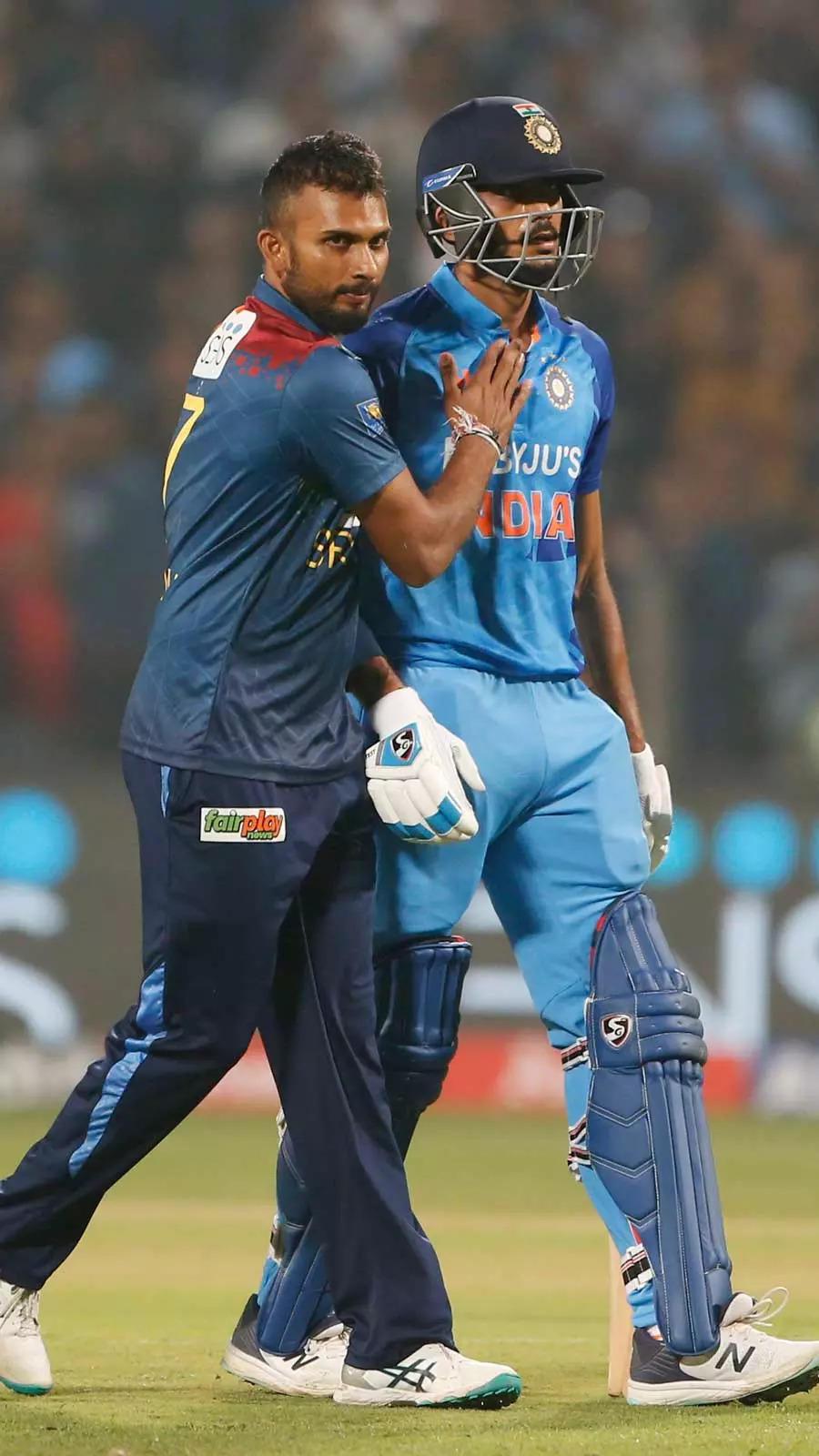 Dasun Shanaka Wallpapers - Top Free Dasun Shanaka Backgrounds - WallpaperAccess