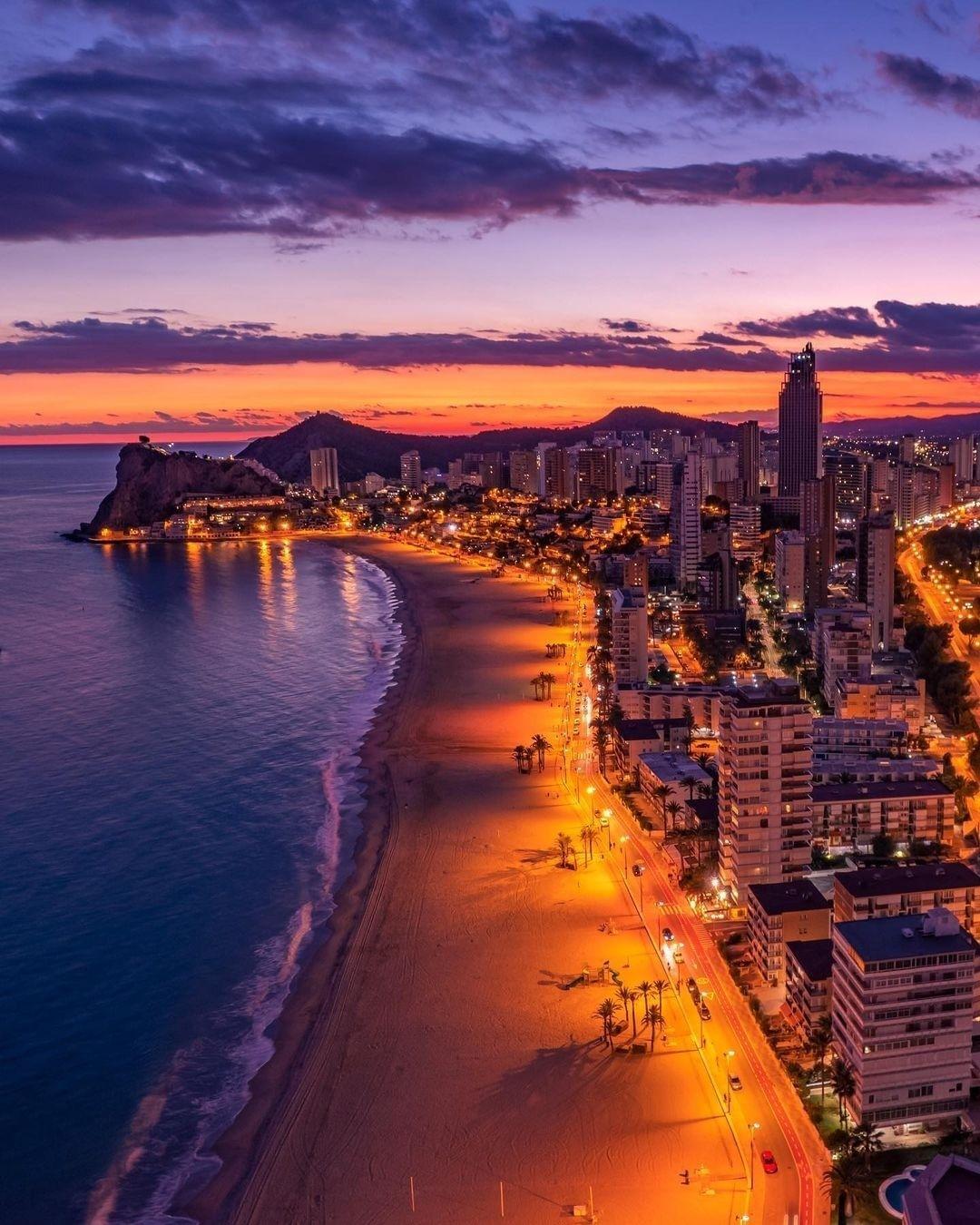 Benidorm Wallpapers - Top Free Benidorm Backgrounds - WallpaperAccess