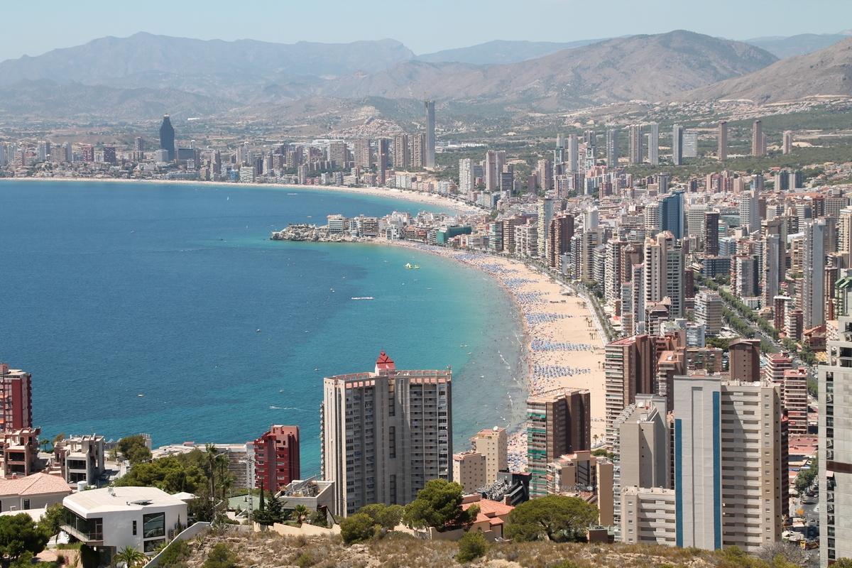 Benidorm Wallpapers - Top Free Benidorm Backgrounds - WallpaperAccess