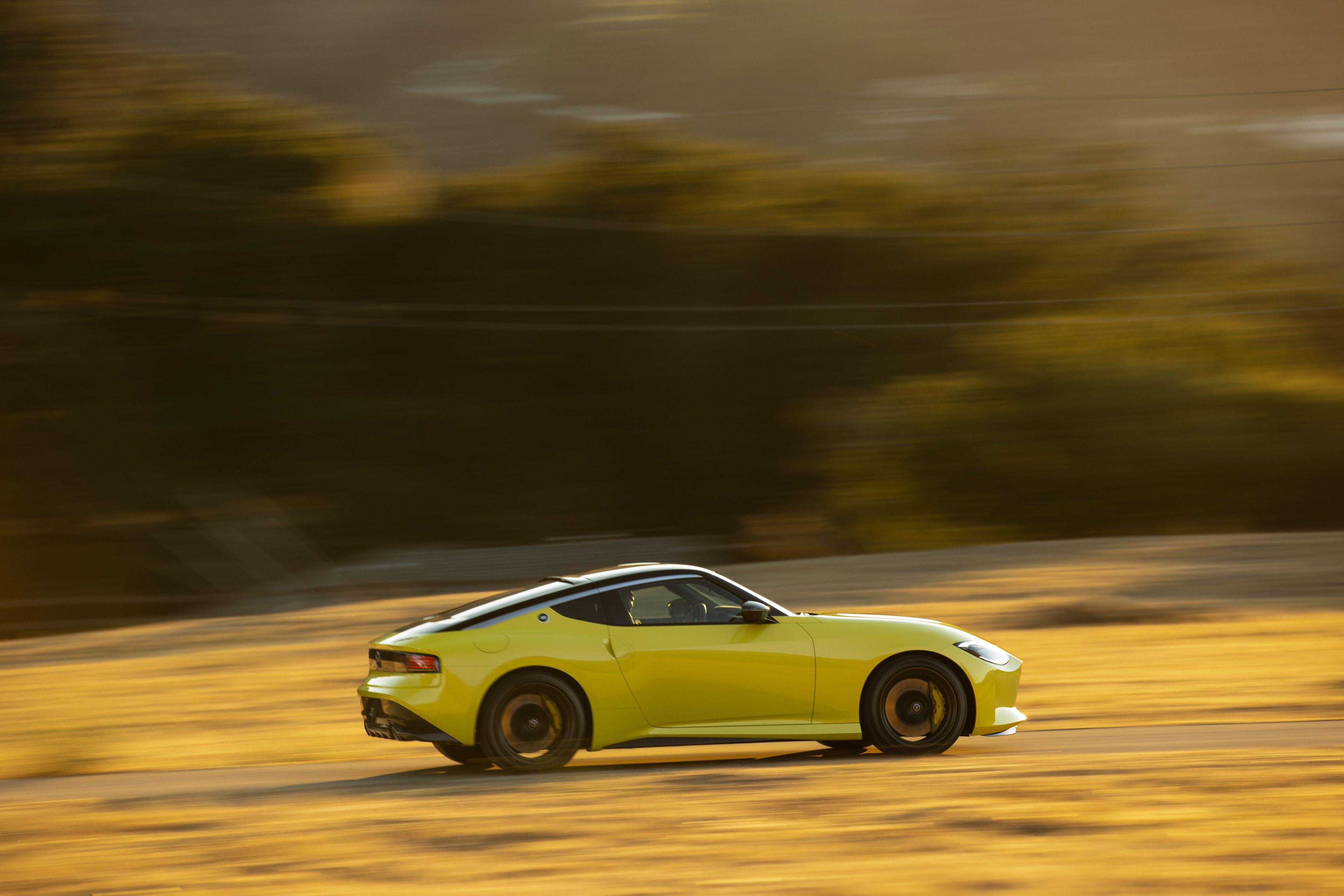 Nissan 400Z Wallpapers - Top Free Nissan 400Z Backgrounds - WallpaperAccess