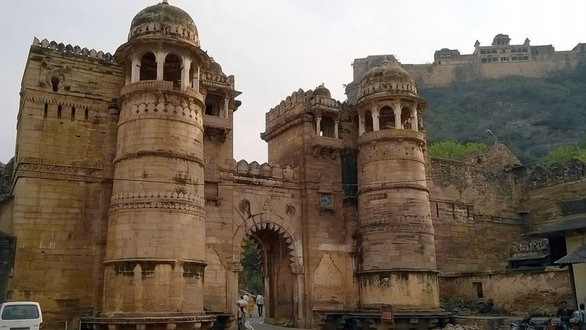 Gwalior Wallpapers - Top Free Gwalior Backgrounds - WallpaperAccess