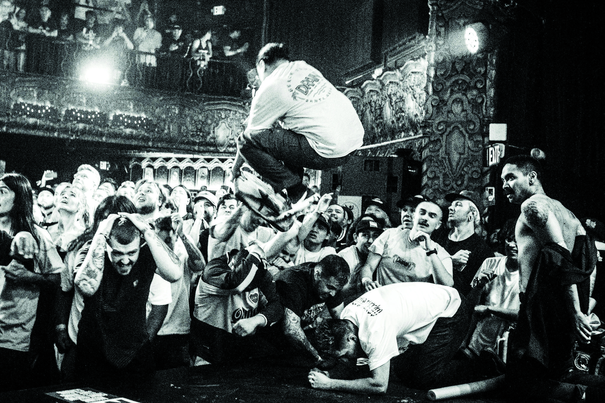 Mosh Pit Wallpapers - Top Free Mosh Pit Backgrounds - WallpaperAccess